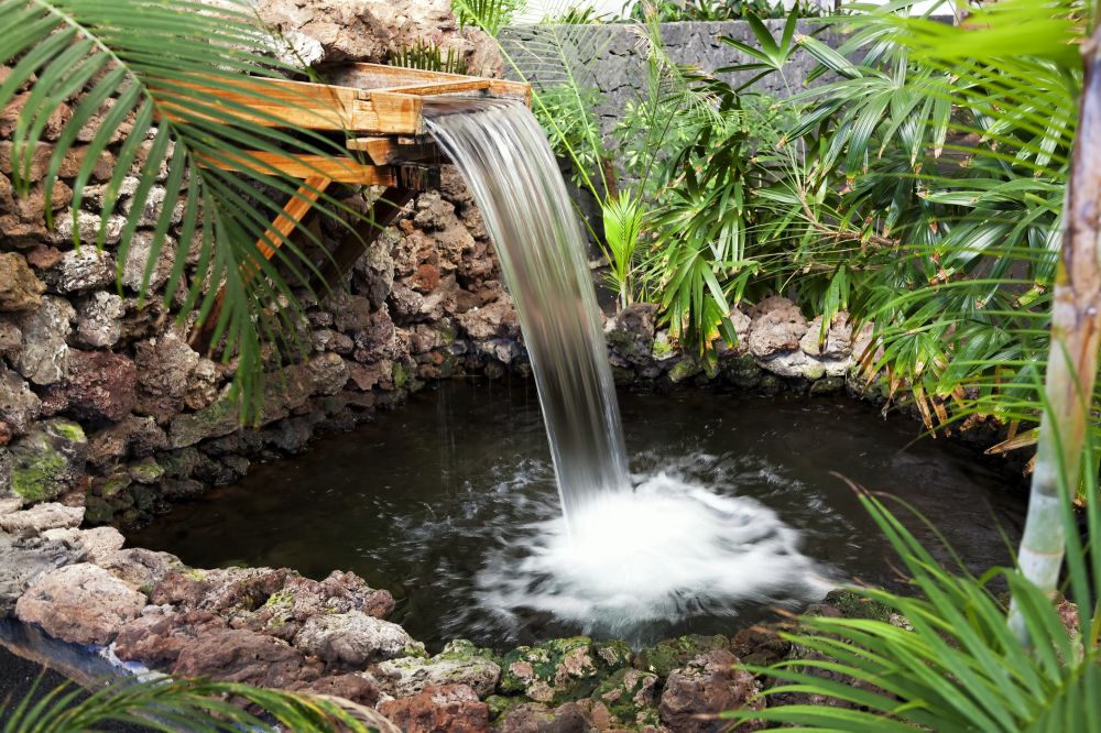 Pond Waterfall Installation | JensonBrothers.com