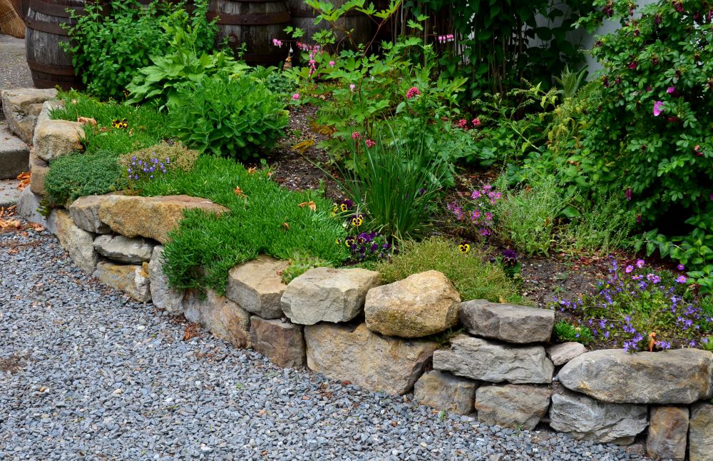 Stone Border Installation | JensonBrothers.com