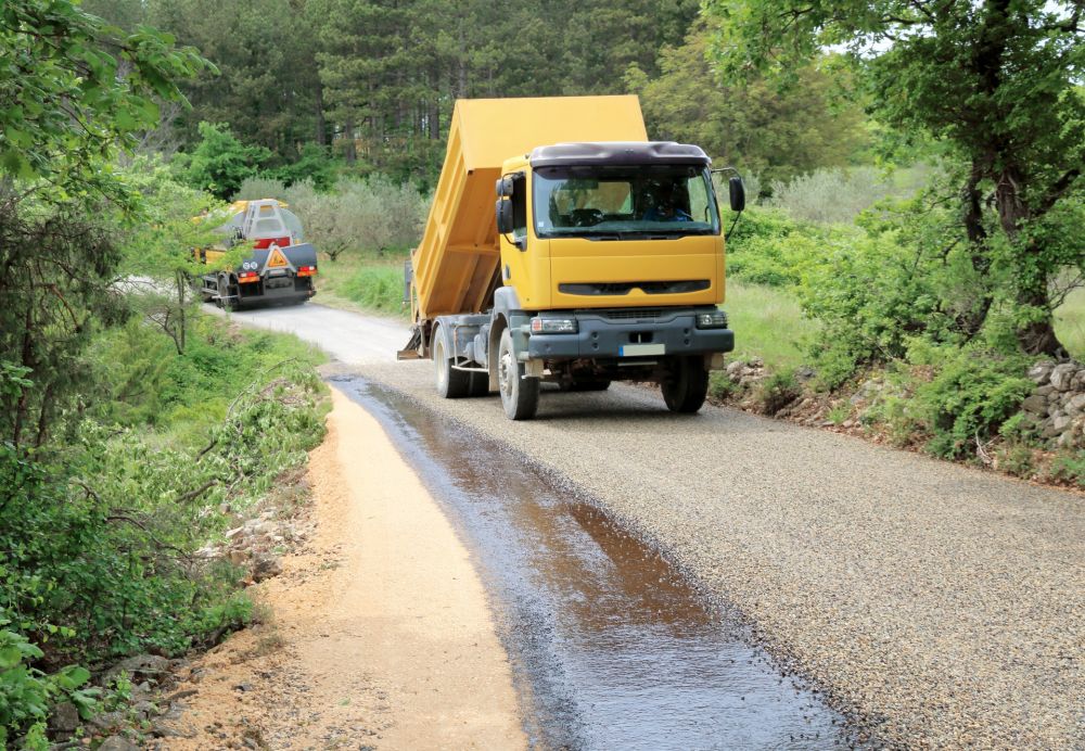 Gravel Road Maintenance | JensonBrothers.com